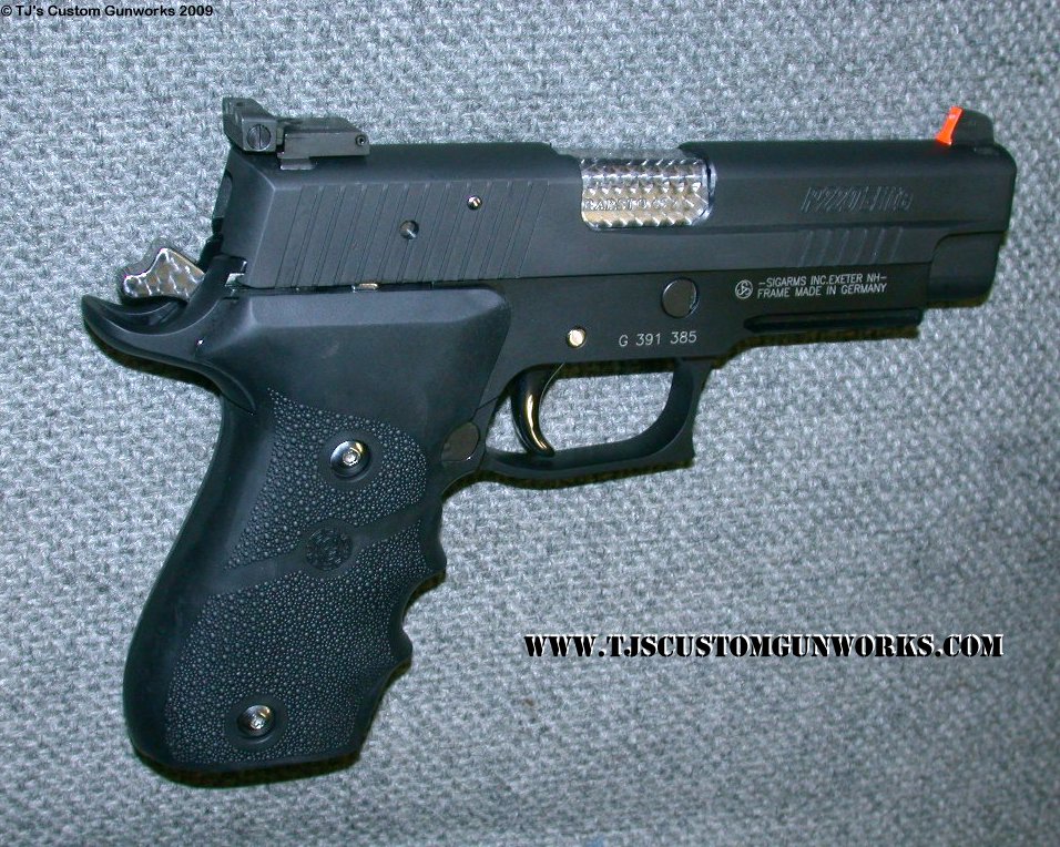 Sig Sauer P220 Elite With Adjustable Meprolight Night Sights